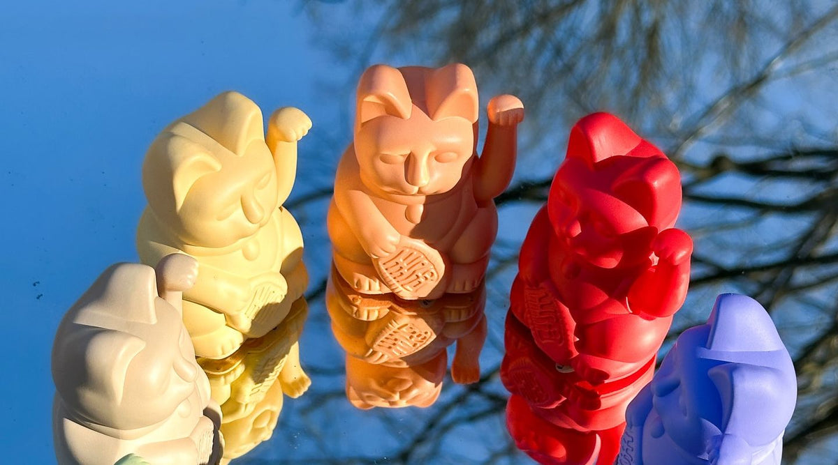 Maneki Neko Contemporary Battery Cats – The Lucky Cat Shop