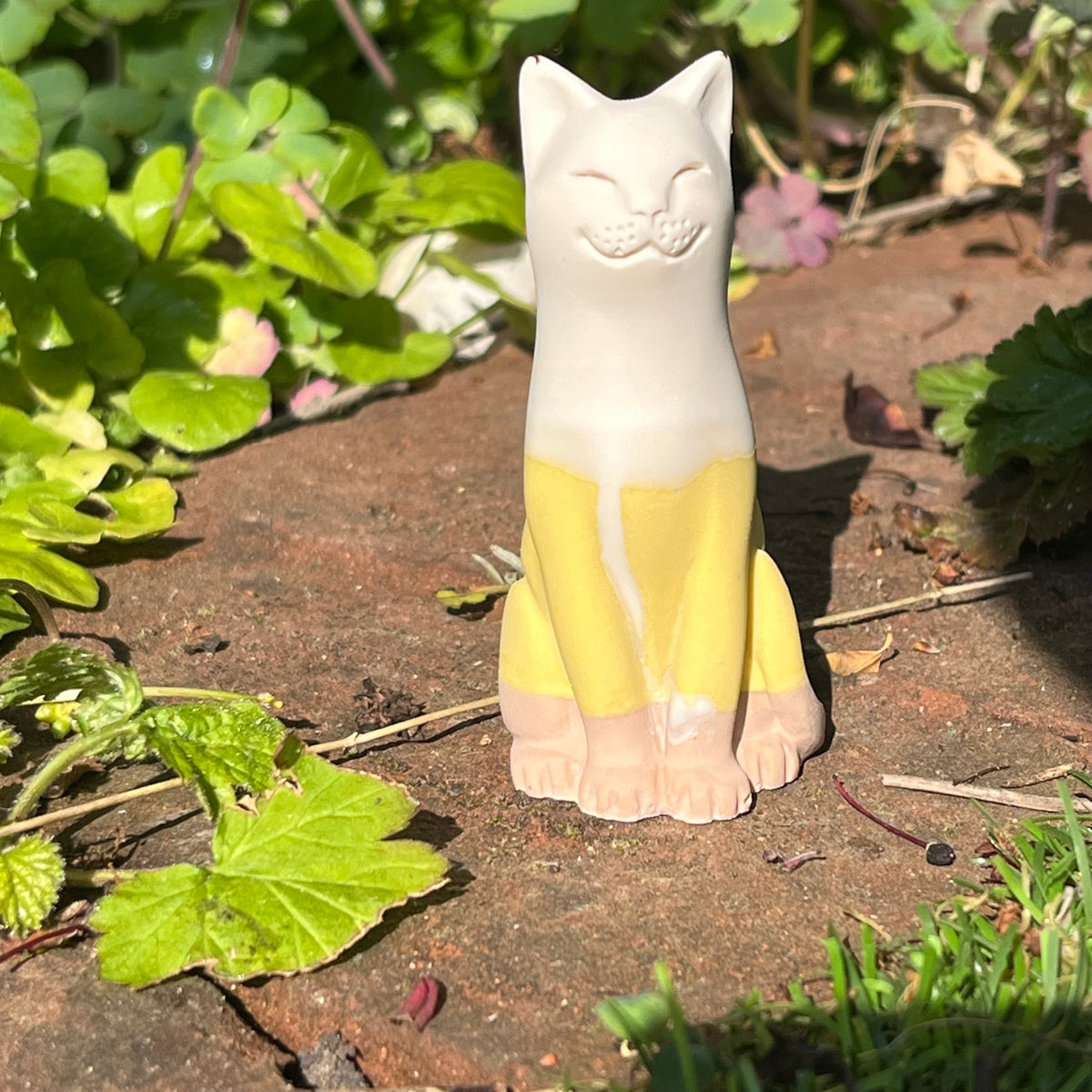 Lemon Meringue Original Lucky Cat – The Lucky Cat Shop